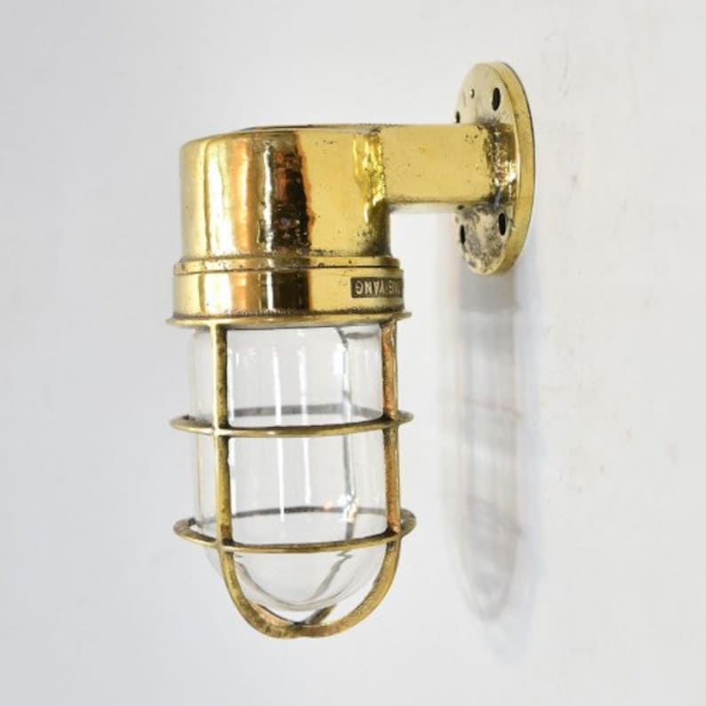 90 Degree Ship Salvaged Antique Marine Brass Bulkhead Wall Mount Light ...